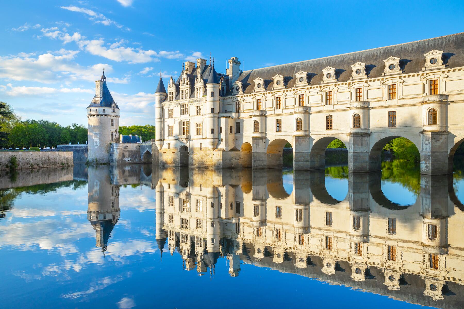 These Are the 11 Most Stunning Waterfront Castles in All of Europe