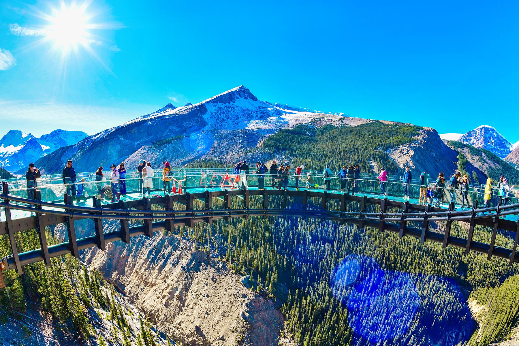 Terrifying Glass Bridges Around the World