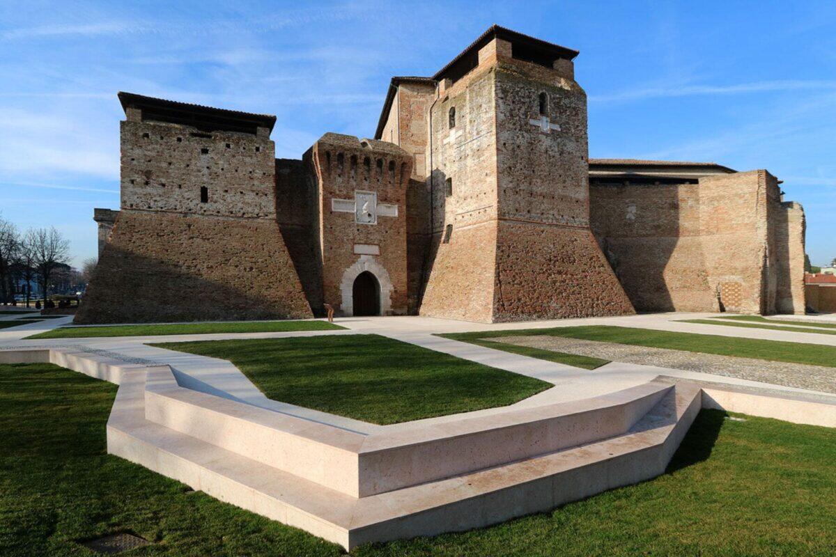 The New Fellini Museum Opens in Rimini, Italy, A Tribute to the Great ...