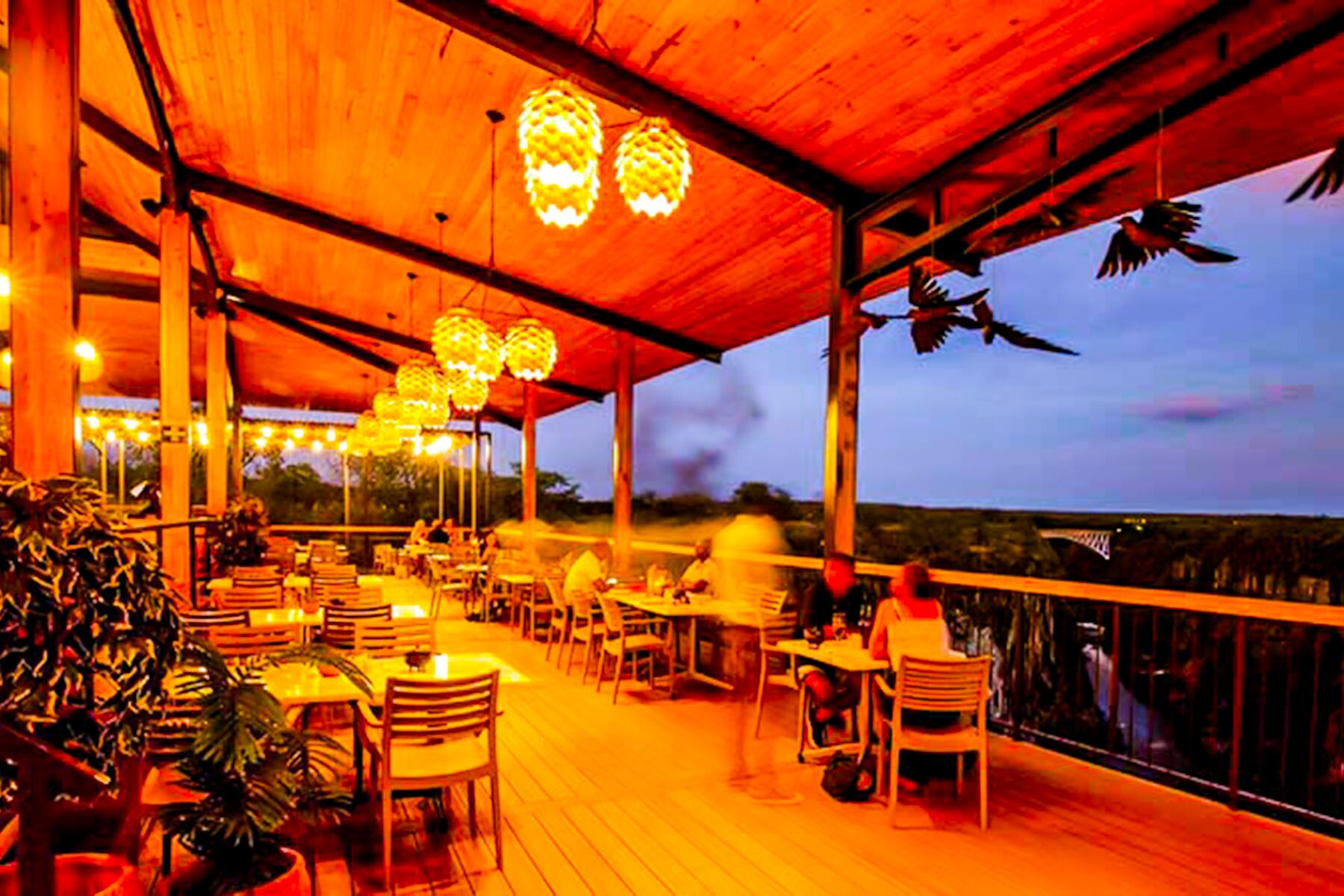 14 Restaurants With The Most Dramatic Views