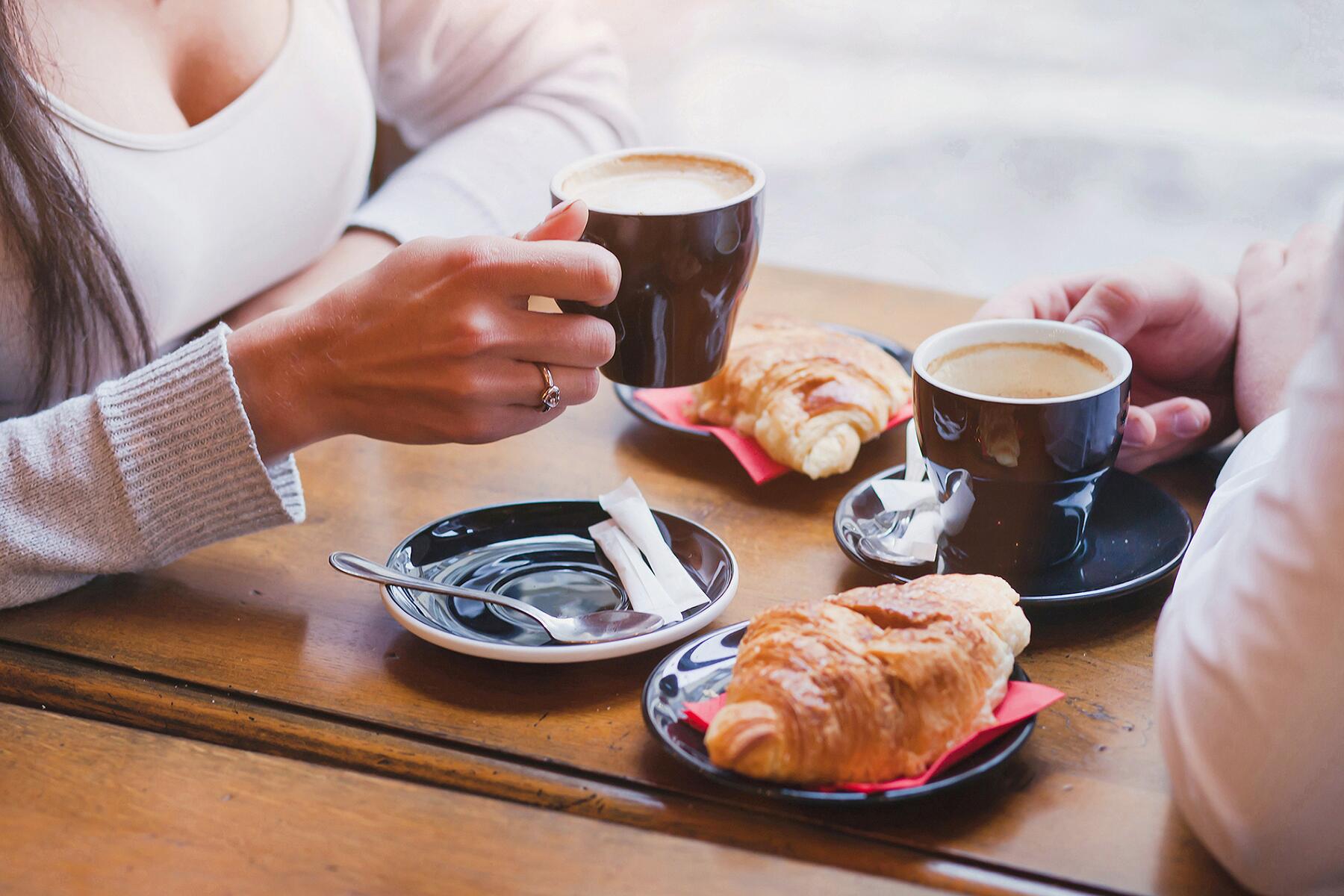 Cheap Ways and Affordable Deals to Make the Most of Paris on a Budget ...