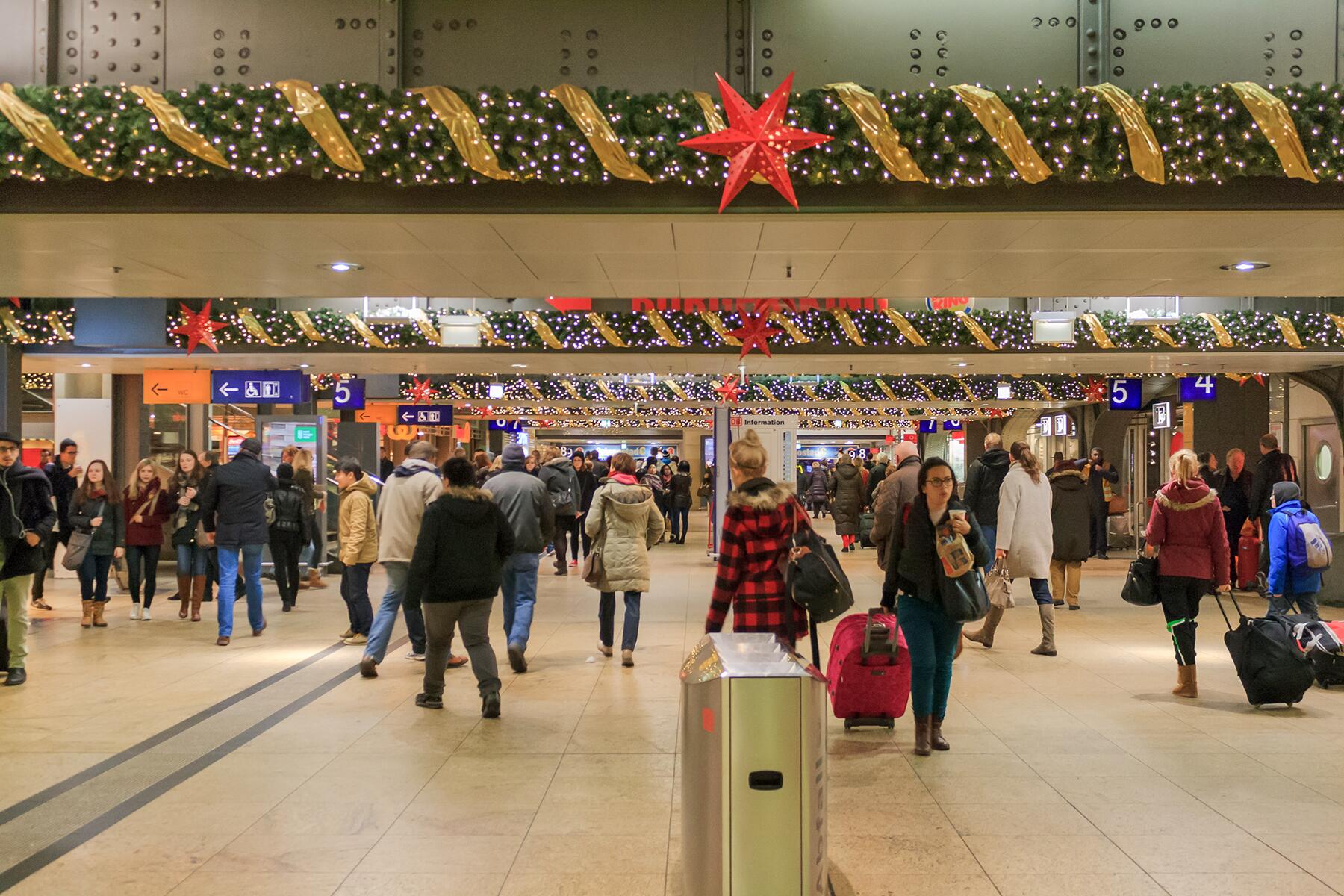 Best Tips For Avoiding Flight Cancellations And Delays