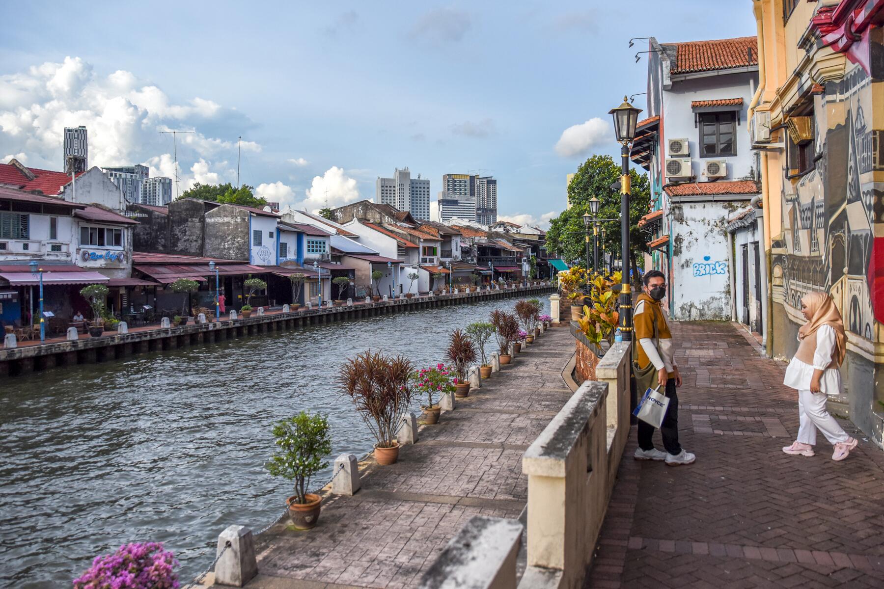 Most Beautiful Asian Cities on the Water