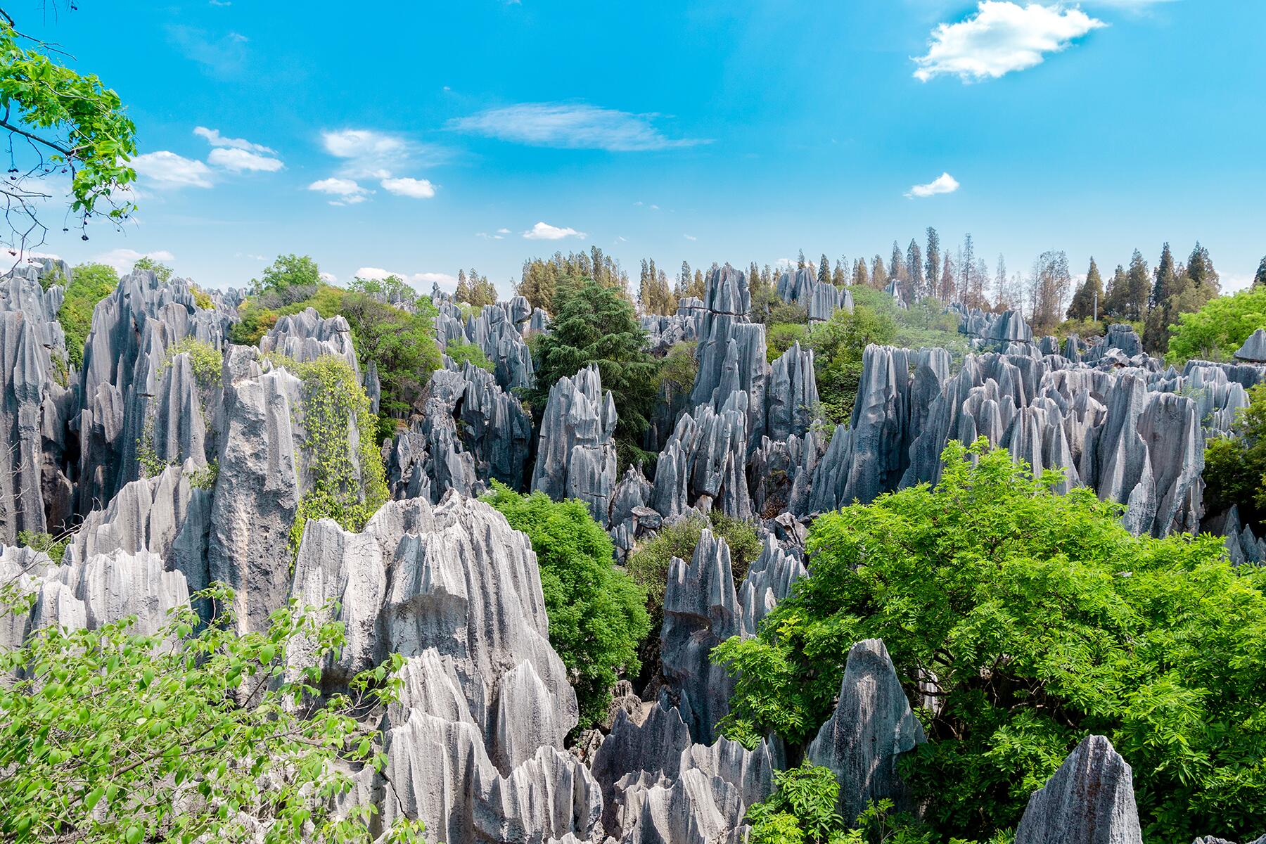 Incredible Land Formations Around the World
