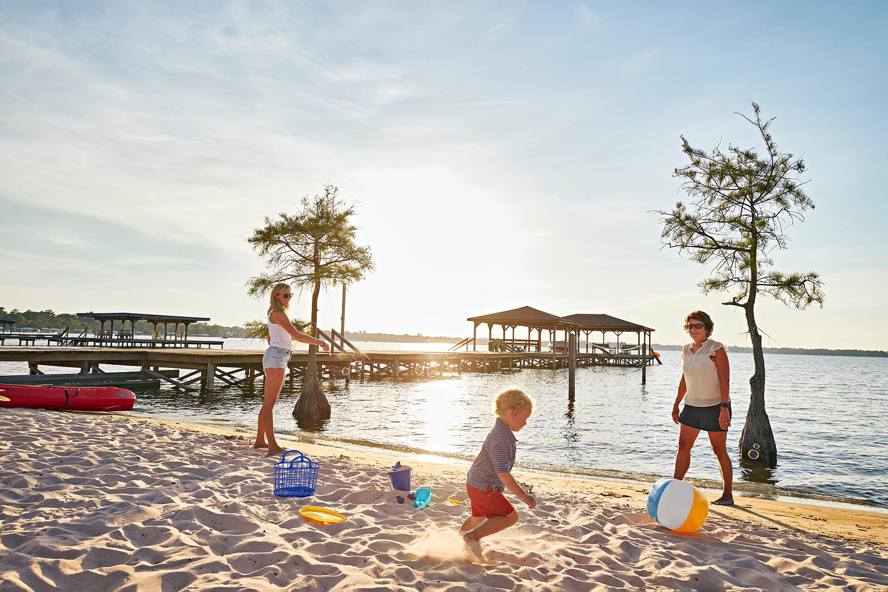 15 Best Lake Beaches in the US | Fodor’s Travel Guide