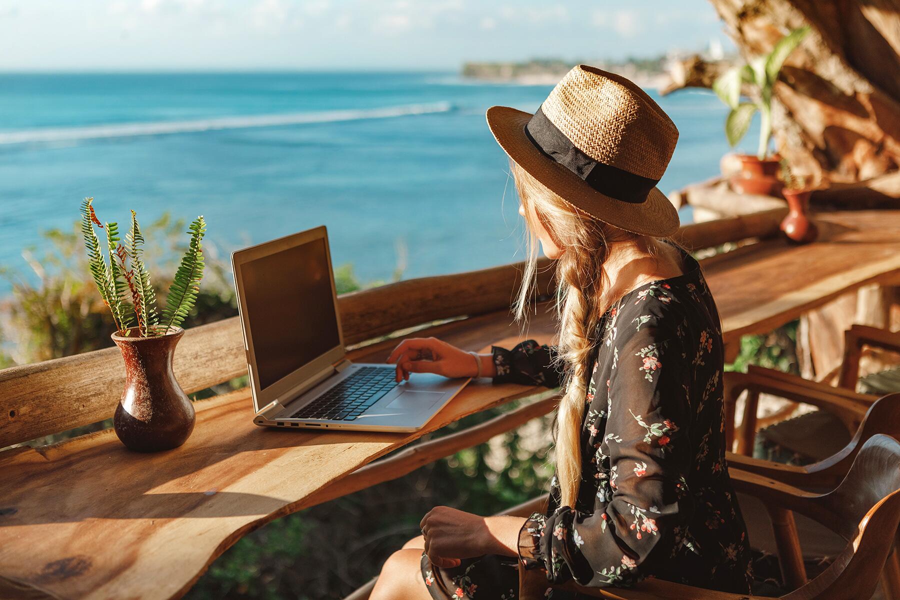 How to Make Your Layover Luxurious