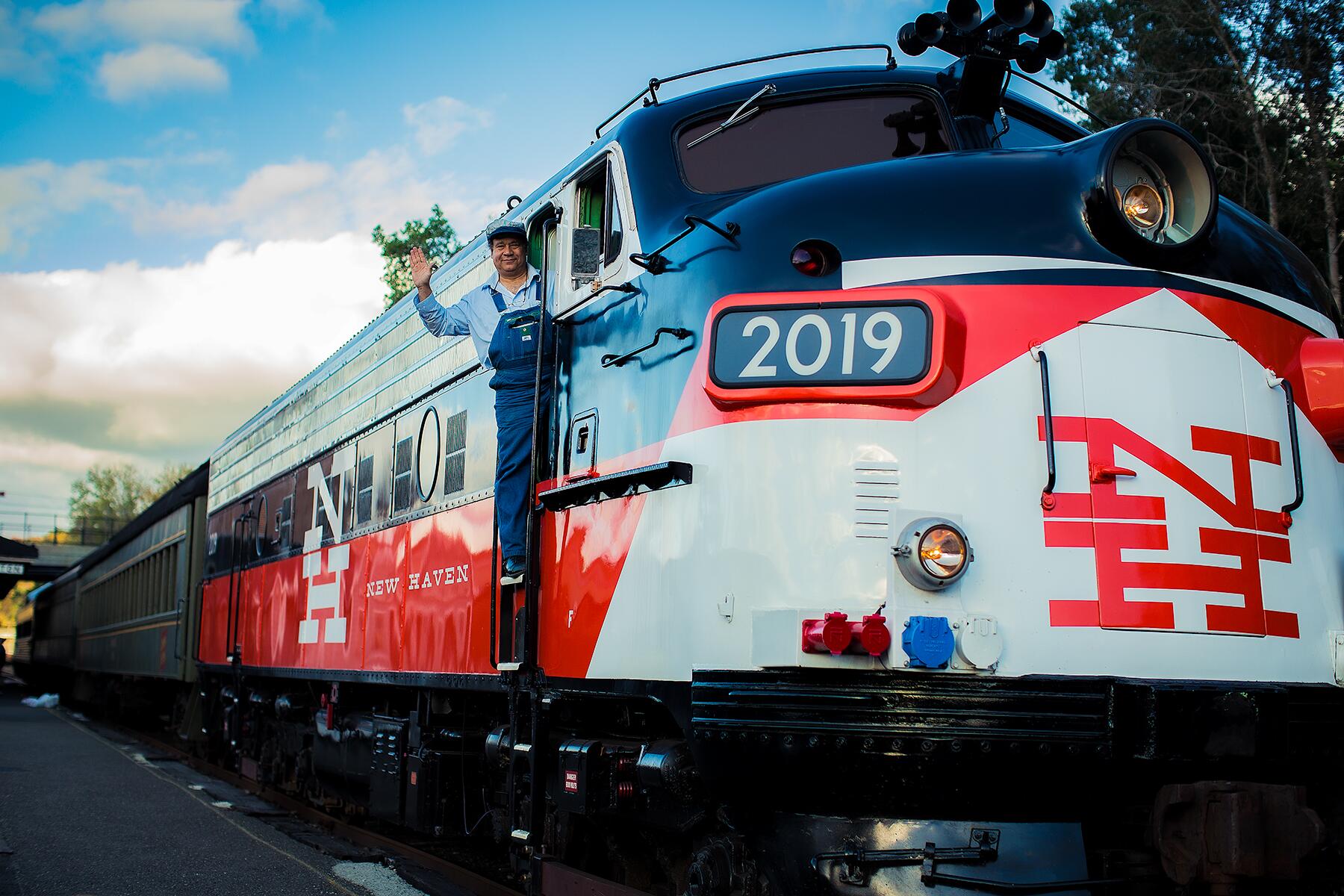 The Best Train Rides With Whiskey Tastings