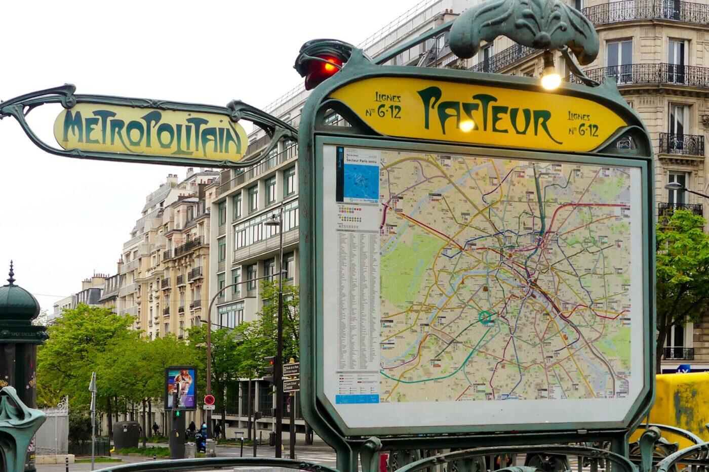 How to Take the Paris Metro