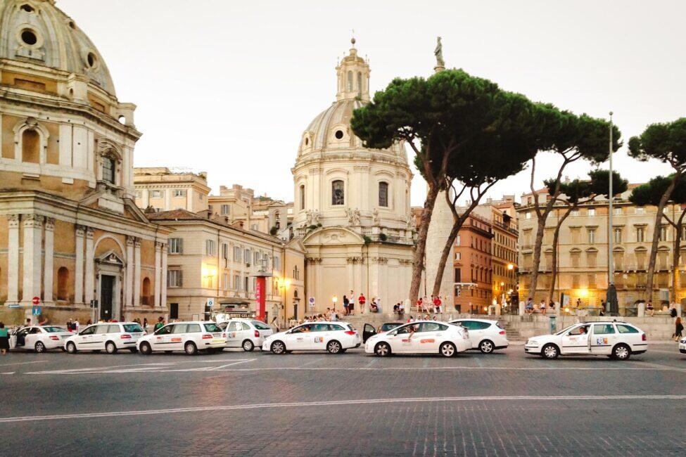 How to Navigate Rome’s Public Transportation System