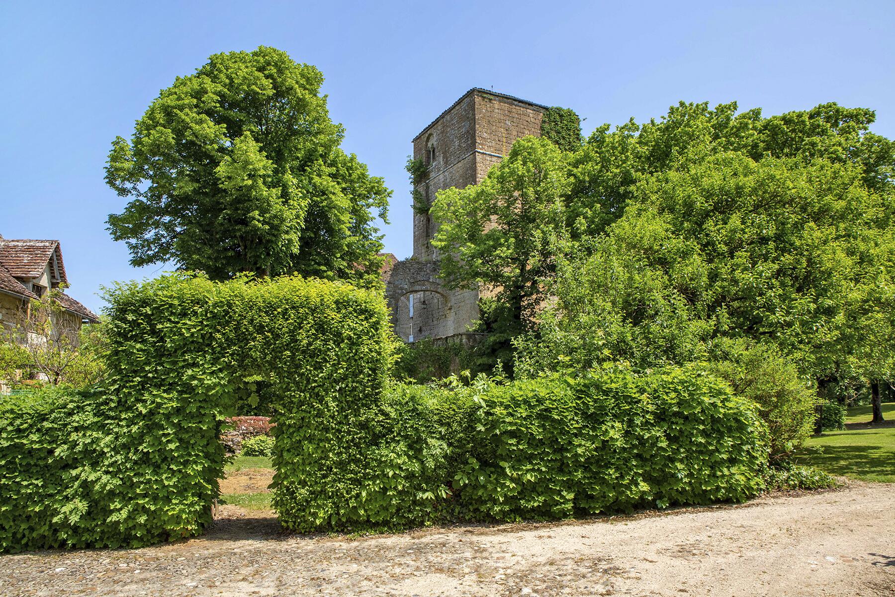 Camp Chateau Is Everything You Want From Summer Camp. Only It's in France