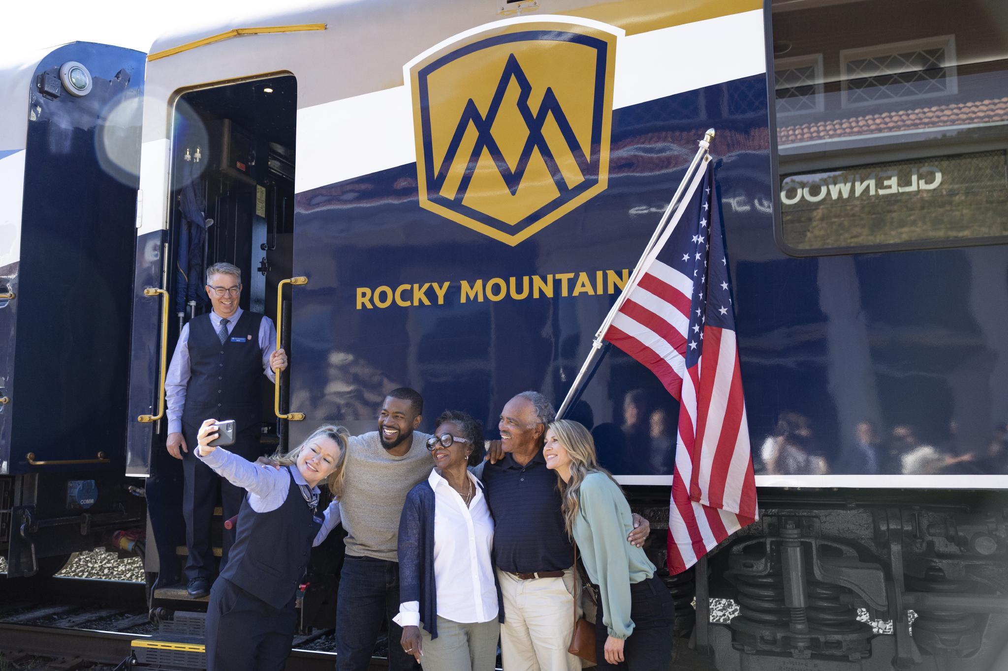 Rocky Mountaineer Train Offers U.S. Route Rockies to the Red Rocks ...