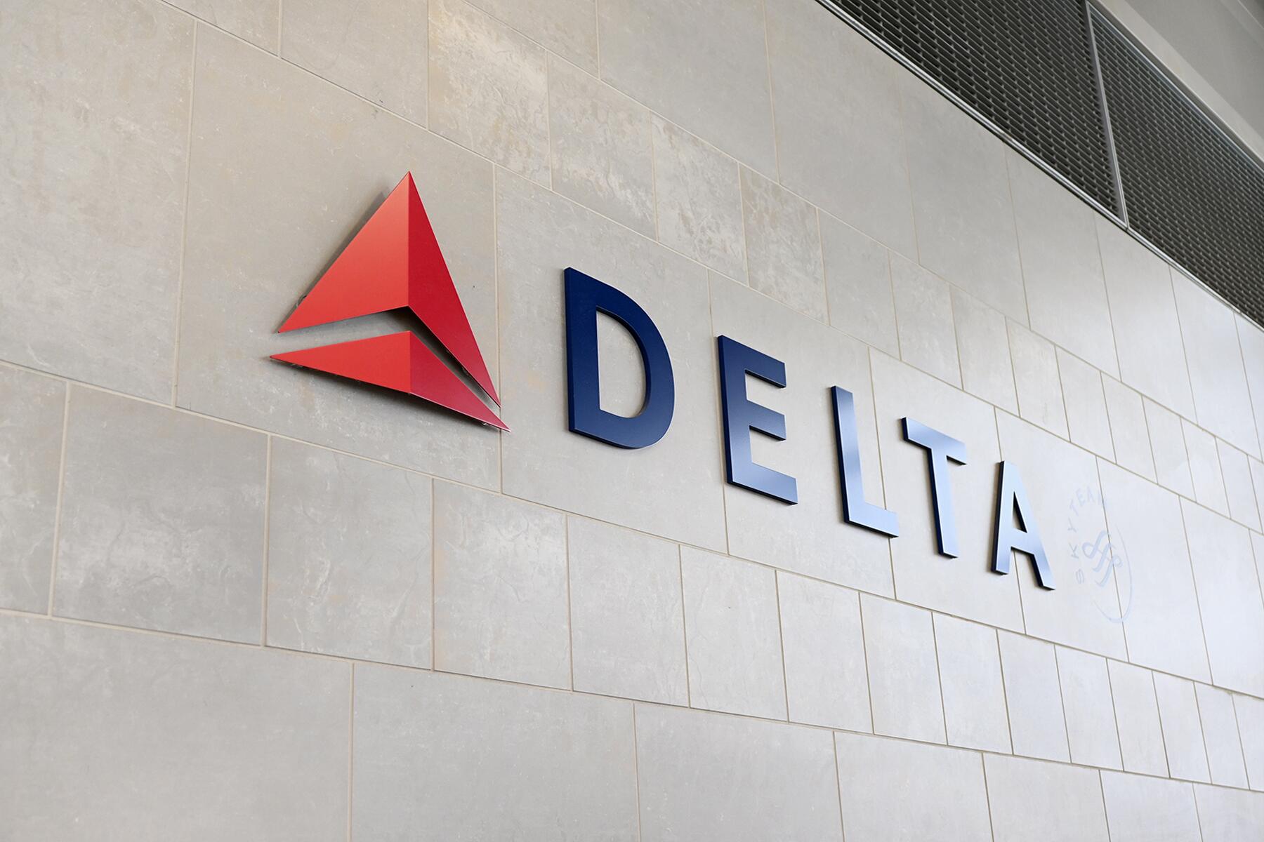 Which U.S. Airline Has the Best Loyalty Program?