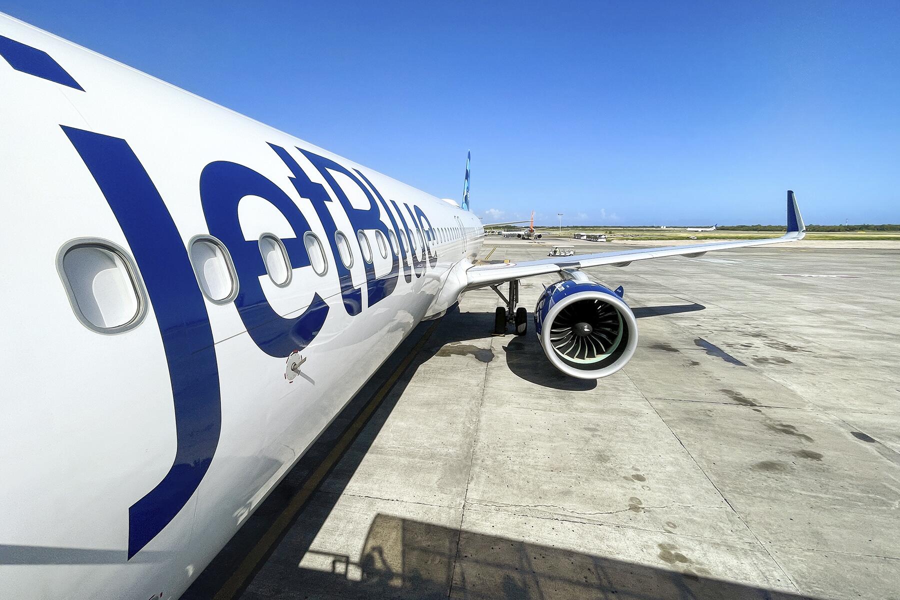 U.S. Government: JetBlue Suffers From 'Illegal Chronic Flight Delays'