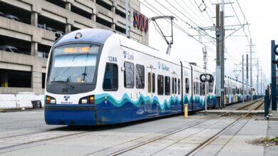 How to Use Seattle's Public Transit