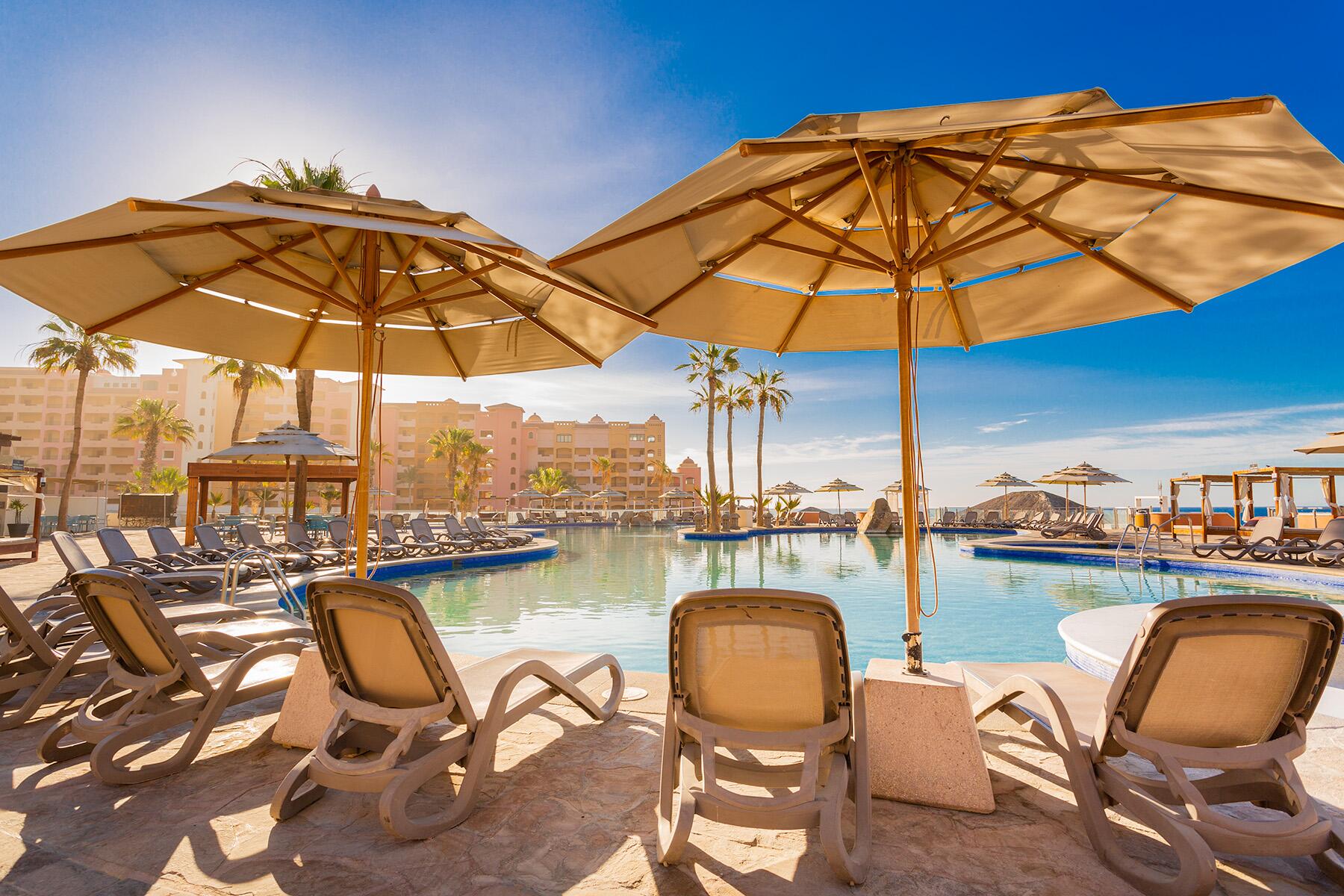 How to Choose Where to Stay in Los Cabos