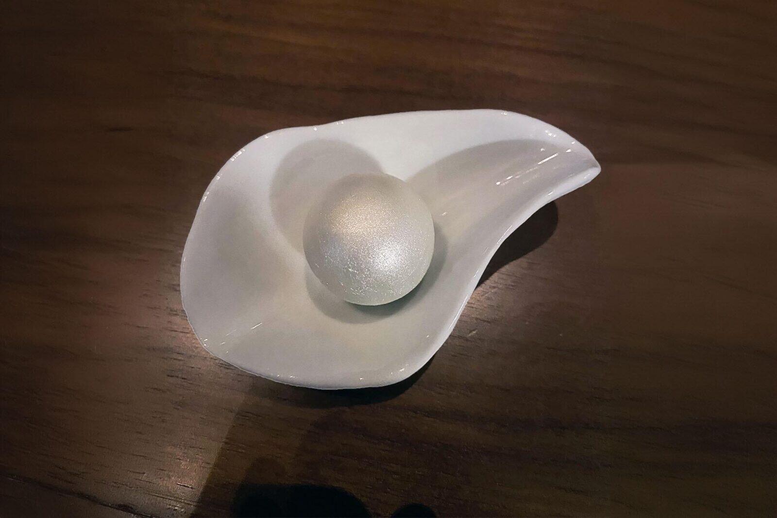 The Atlantis The Royal: How I Become Obsessed With a Golden Toothbrush ...