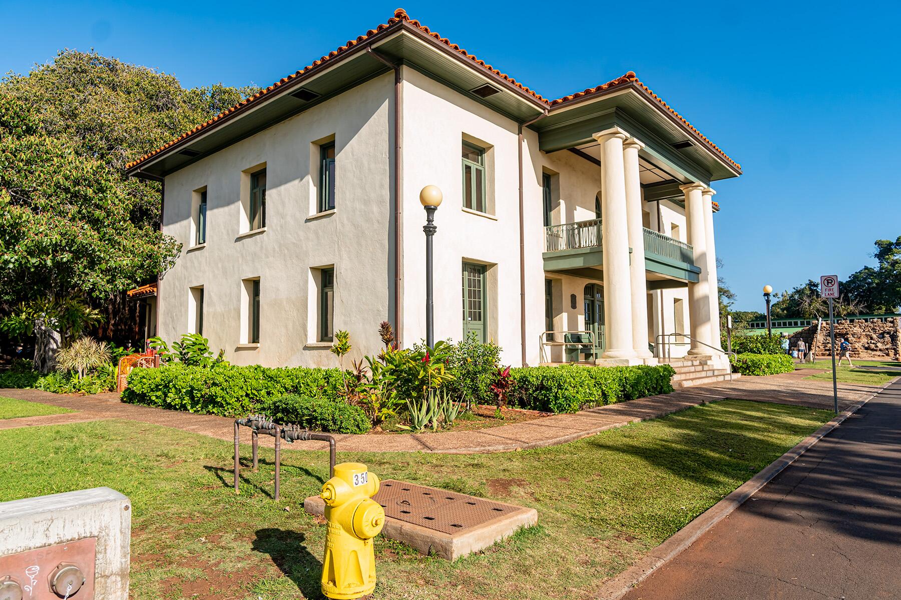 Can Tourists Visit Maui in 2024, and How to Be Respectful Traveling ...