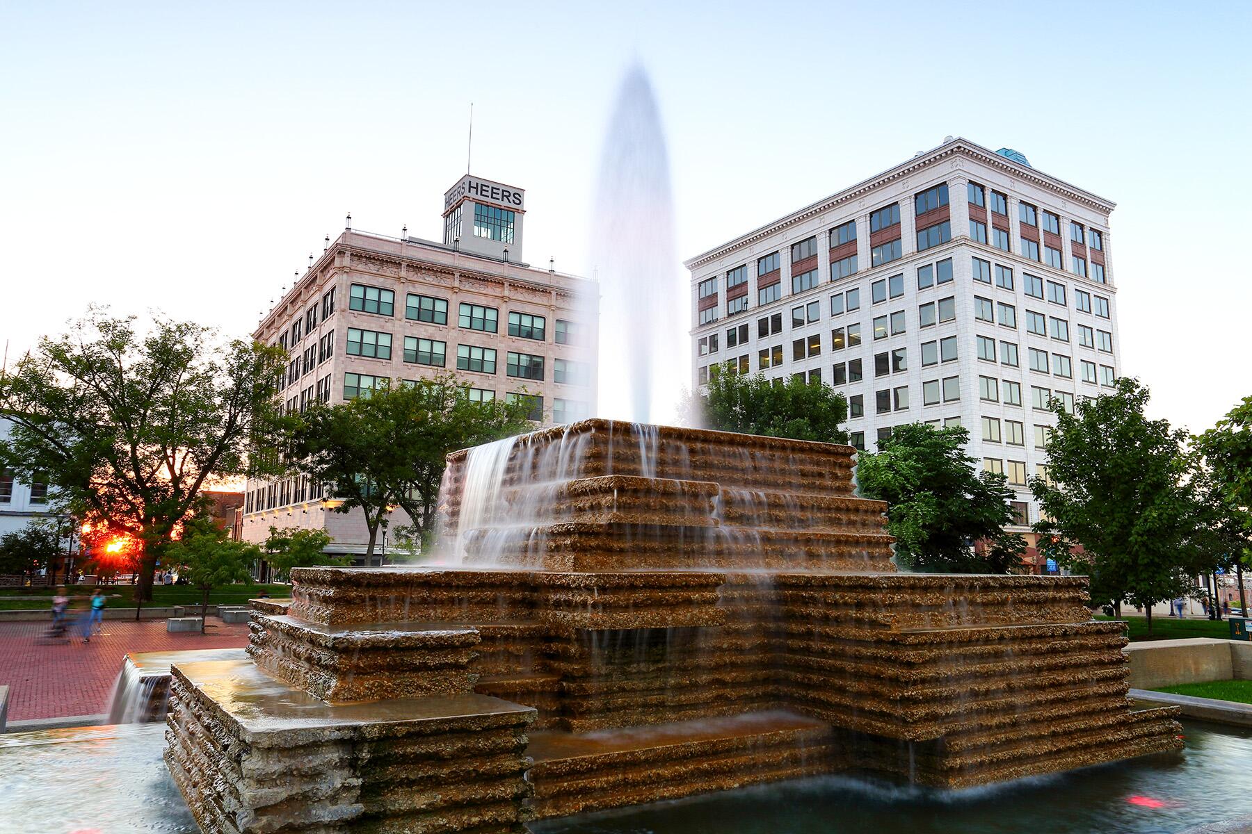 Cashew Chicken Was Invented in Springfield, Missouri. This Is the ...