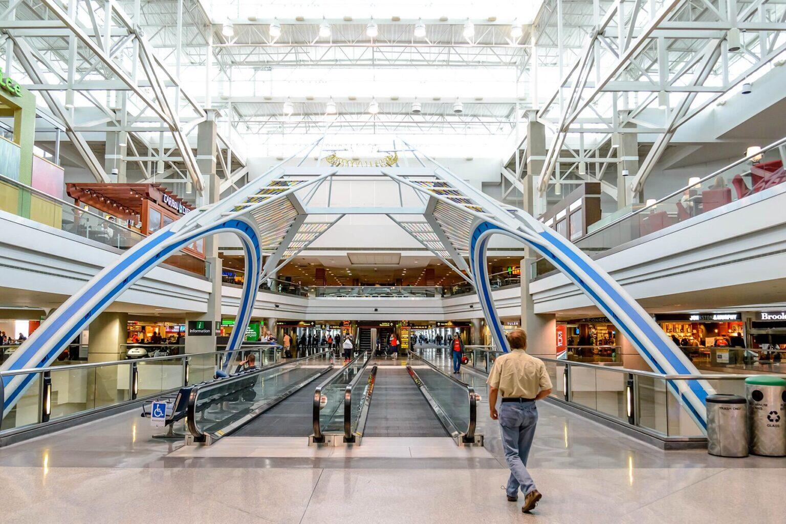 How to Get Around Denver With or Without a Car