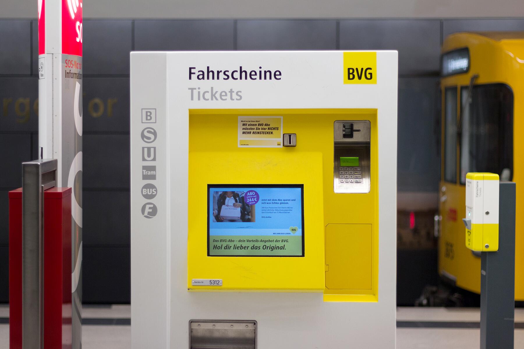 How to Use Berlin's Public Transportation, the U-Bahn and S-Bahn