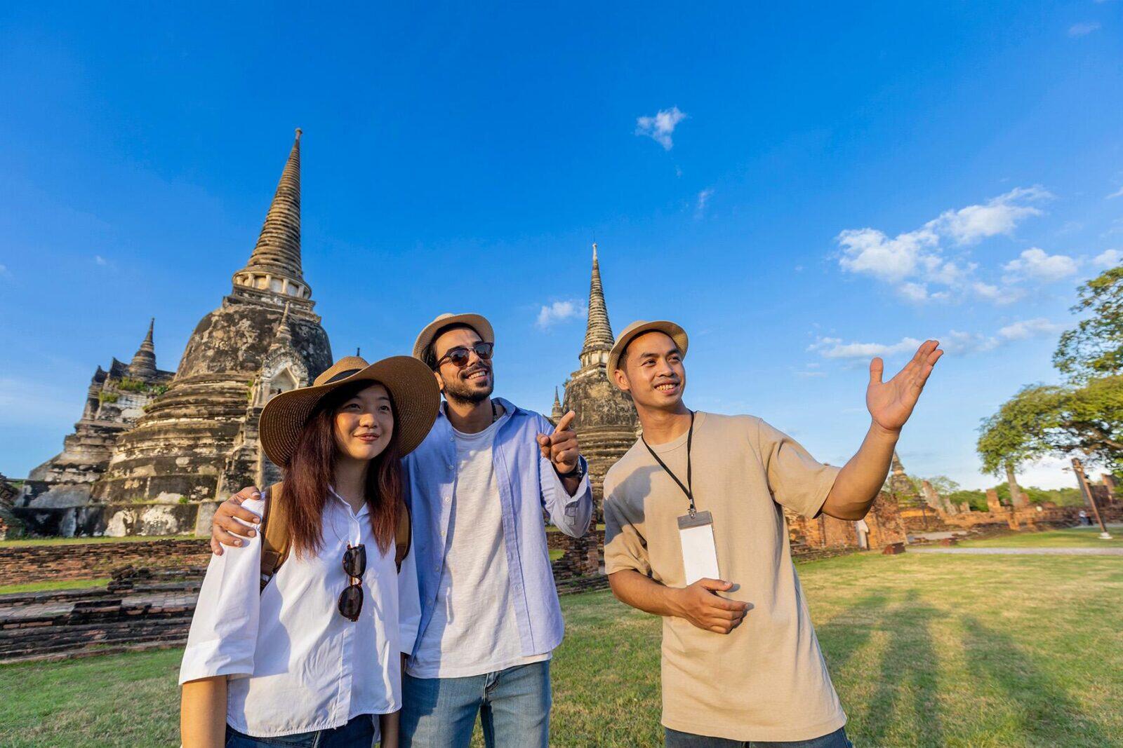 How to Actually Find a Trustworthy Local Guide