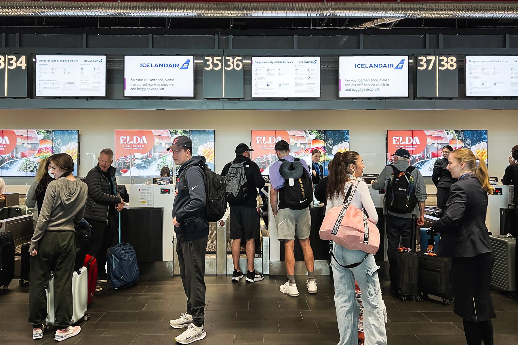 How Visiting an Airline Training Center Helped Ease My Fear of Flying