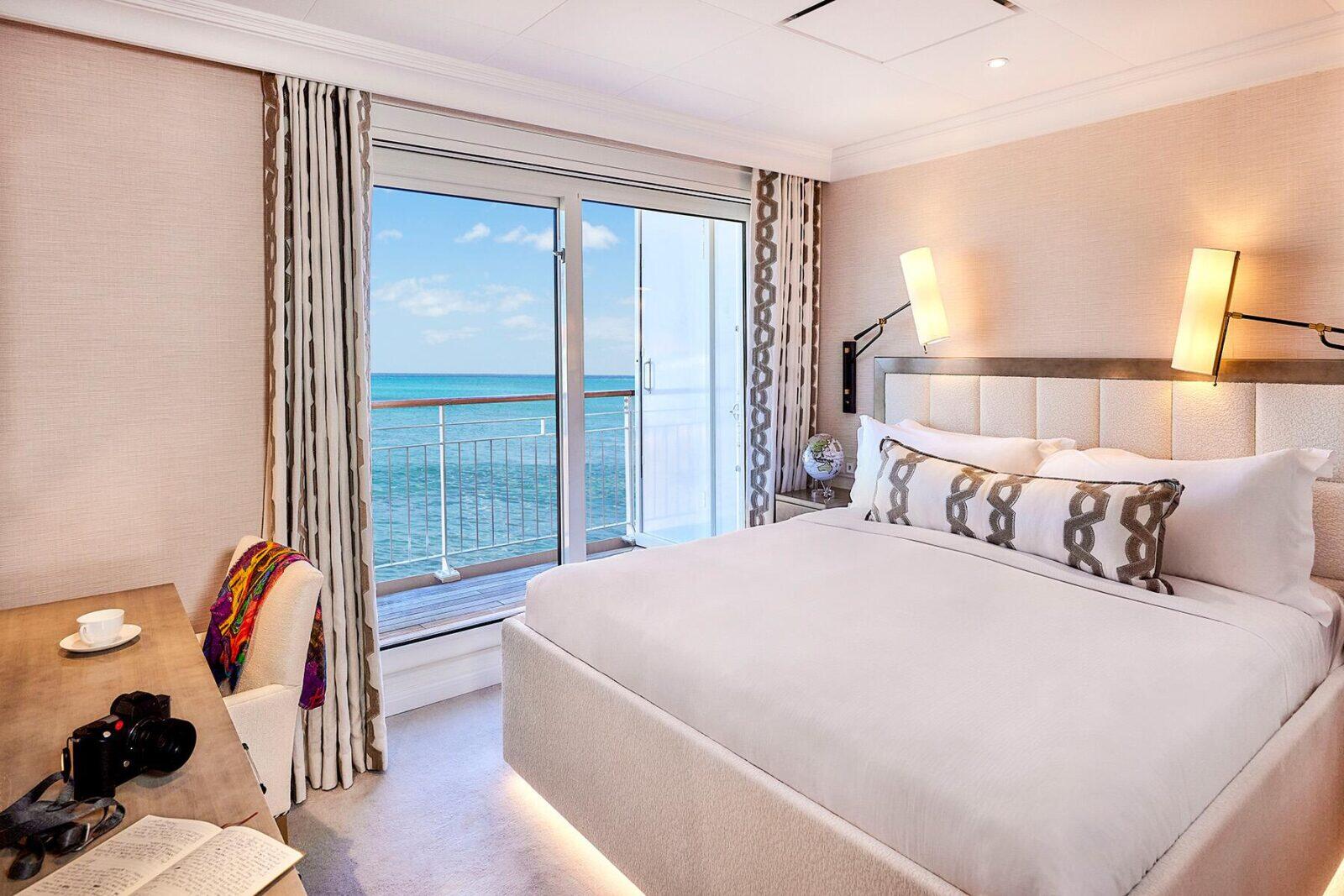 People Pay Millions to Live on The World Luxury Yacht. Here's How They ...