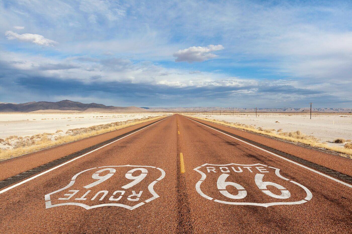 The Ultimate Route 66 Road Trip Itinerary: Where to Stop & What to See