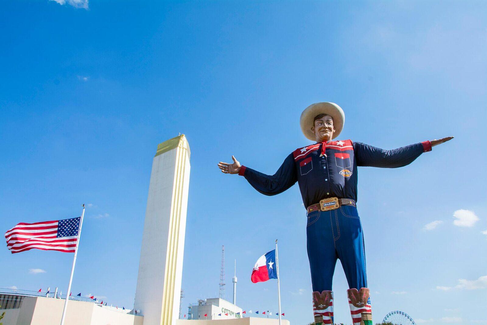 The 11 Weirdest Landmarks in Texas